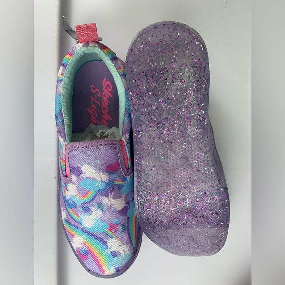 Skechers | Shoes | Little Girls Size 3 Skechers Slip On Sneakers Light ...